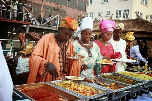 5 Ways A Buffet Can Go Wrong In Nigeria | Zikoko!