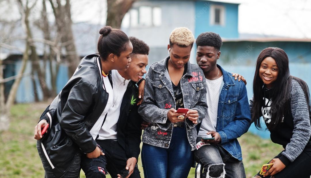 7 Signs Your Friendship Is About to End | Zikoko!