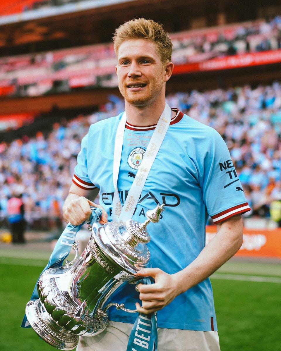 The Rise of a Football Maestro: Kevin De Bruyne Biography
